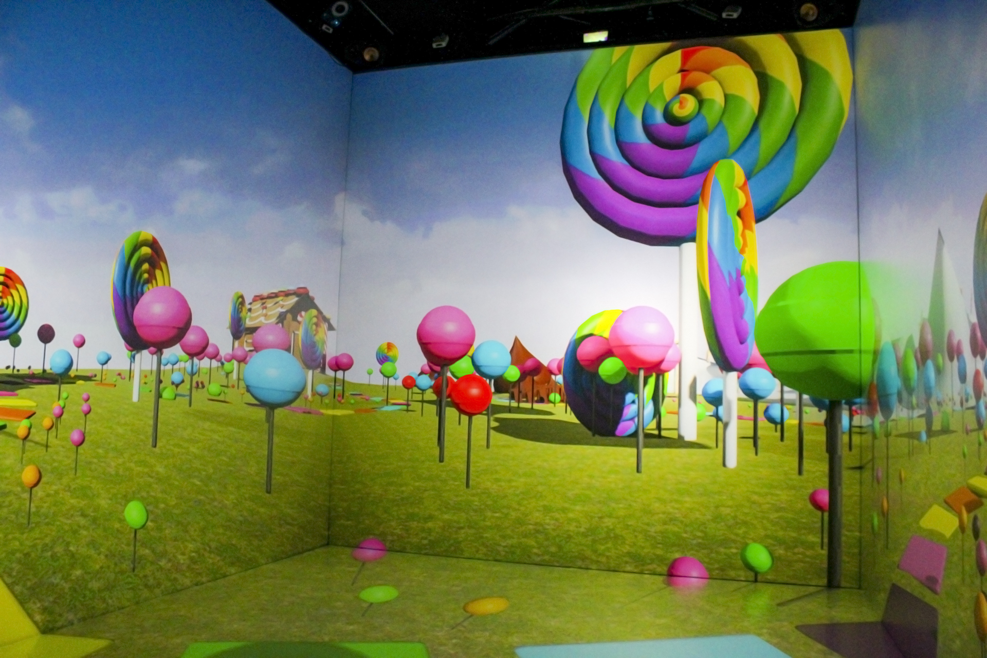 Students Learn 3D Modeling For Virtual Reality X Reality University